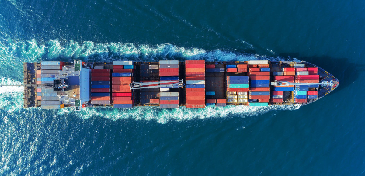 How to package large items for shipping?