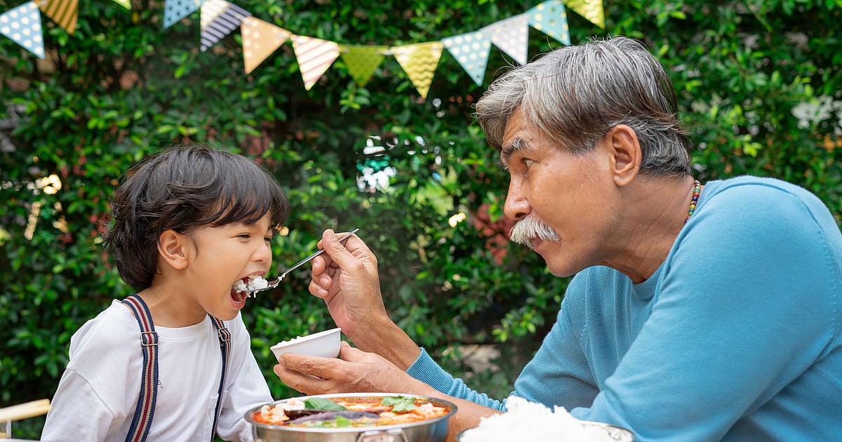 UK food market first as Mondi launches new recyclable paper-based ...